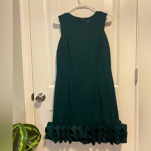 Donna Ricco | Dresses | Donna Ricco Green Ruffle Cocktail Dress Size 8 ...